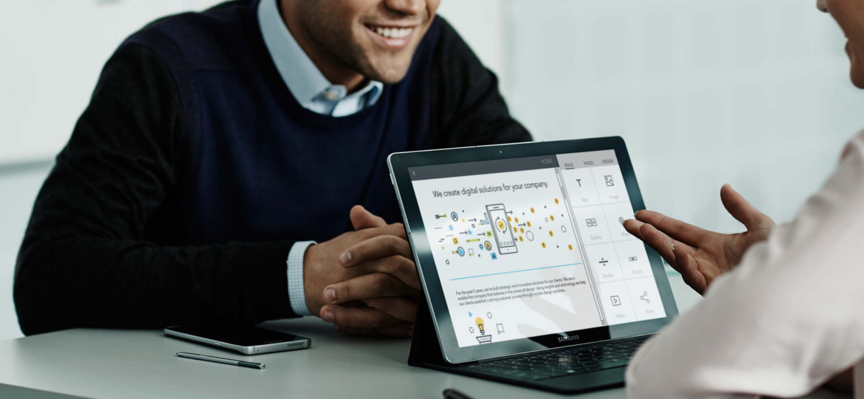 Mobile workers look to 2-in-1s for productivity