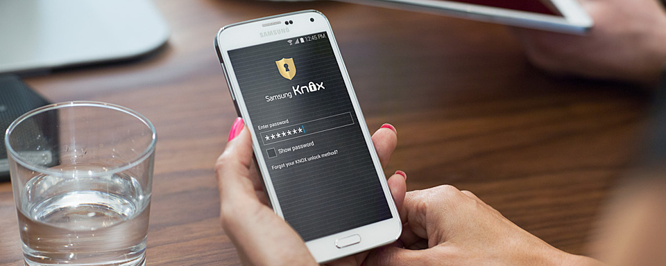 Mobile Security: Protect and Serve Customers With Samsung KNOX