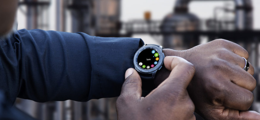 Raising Responsiveness With Smartwatches and Task Management