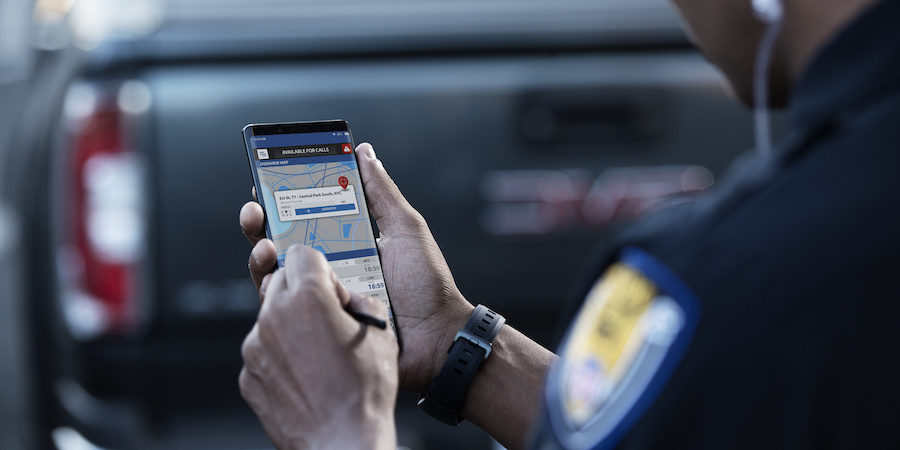 Smartphone-centric policing: Achieving CJIS compliance