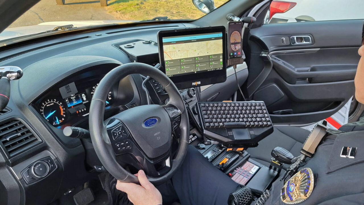 Mobile CAD: Keeping Modern Officers Connected and Safe