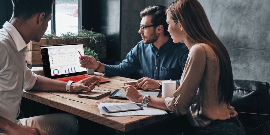 5 ways to ensure team cohesion in a hybrid world