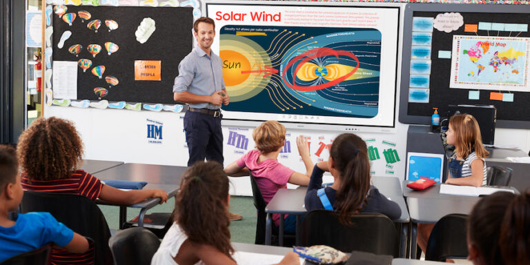 Flipped Classroom: A New Education Model Enabled by Technology