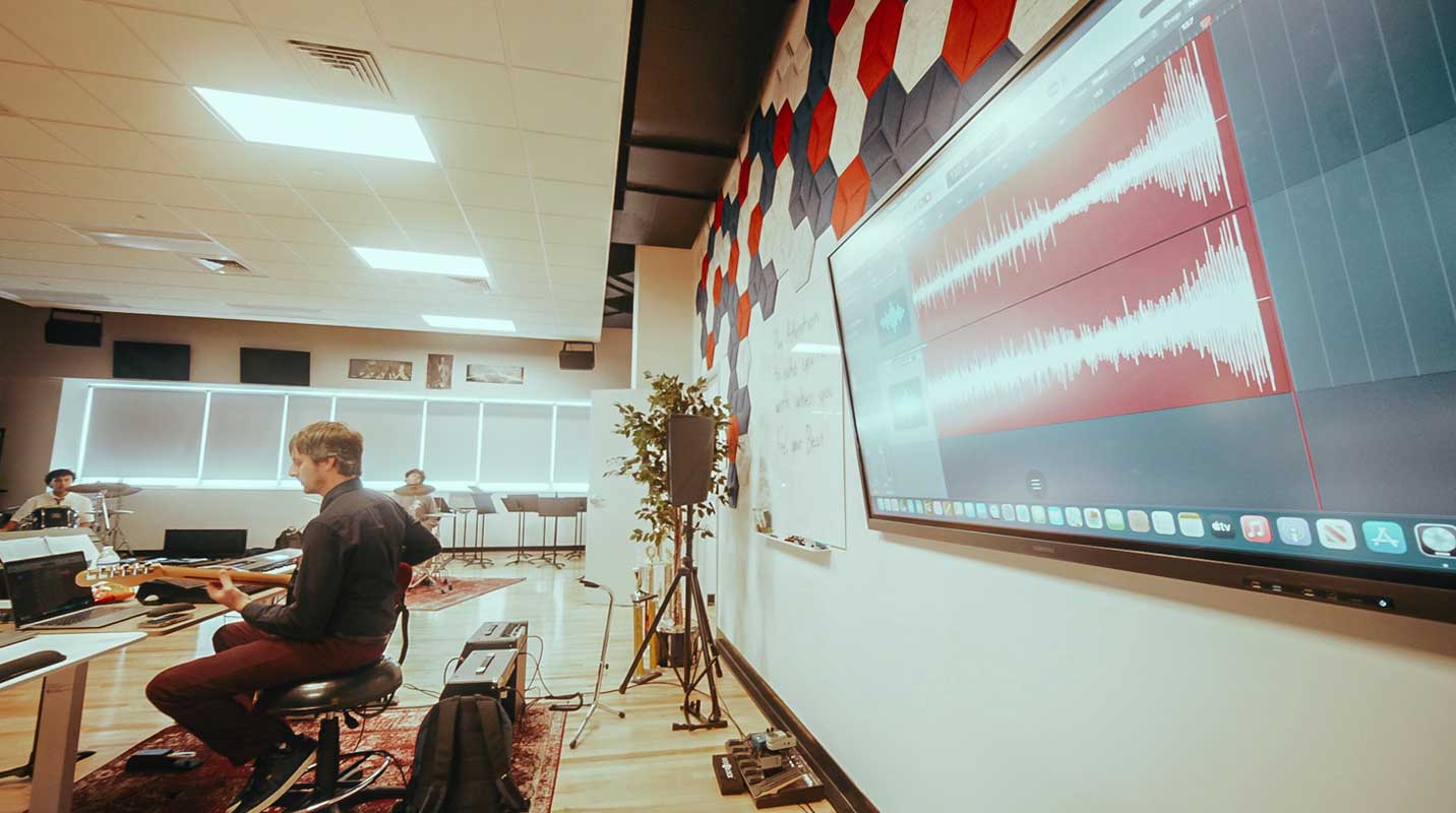 Miami high school's connected campus elevates education and engagement ...