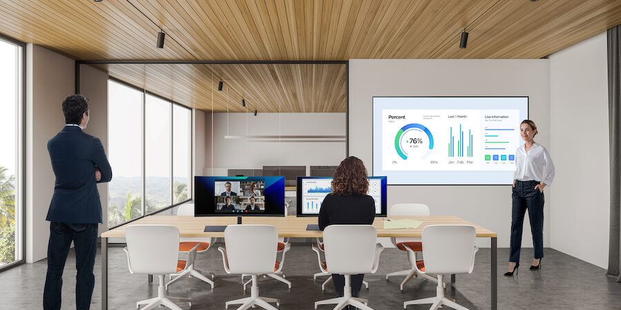 7 ways to improve office collaboration - Samsung Business Insights